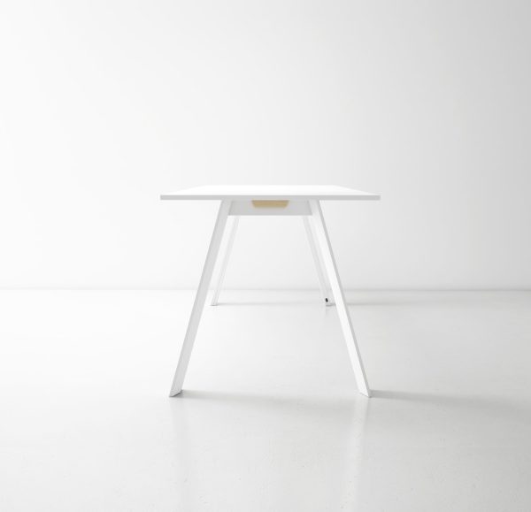 ECO OPERATIVE | וקסמן ריהוט משרדי