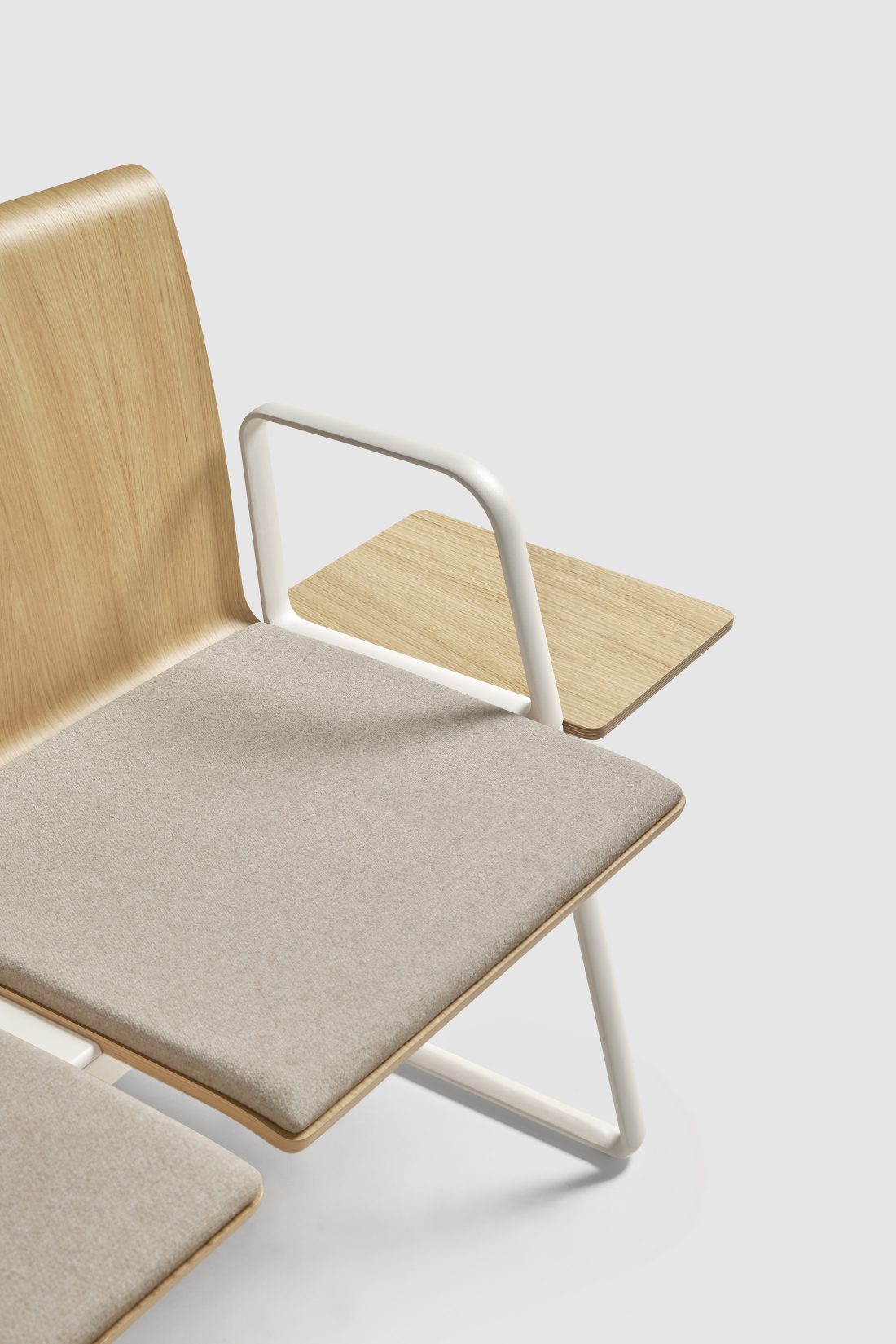 LIN WOOD | וקסמן ריהוט משרדי