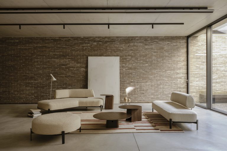 NOMADE | וקסמן ריהוט משרדי